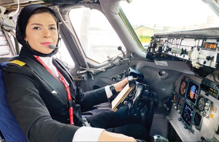 زنان خلبان ایرانی! - ماگرتا