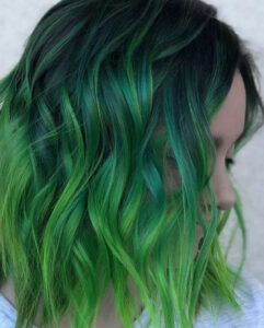 خاص بودن رو با این ۵۴ مدل موی زنانه رنگ سبز تیره و روشن جدید ۱۴۰۲ تجربه ...