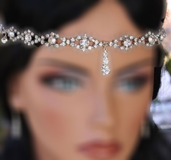 ۳۸ مدل از جذاب ترین و شیک ترین مدل های هد بند عروس - ماگرتا