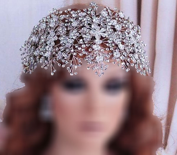 ۳۸ مدل از جذاب ترین و شیک ترین مدل های هد بند عروس - ماگرتا