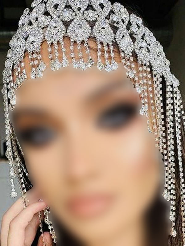 ۳۸ مدل از جذاب ترین و شیک ترین مدل های هد بند عروس - ماگرتا