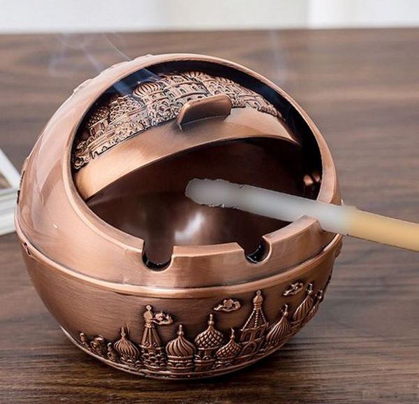 زیر سیگاری فانتزی؛ جایگاهی شیک و متفاوت برای سیگارهای لوکس - ماگرتا