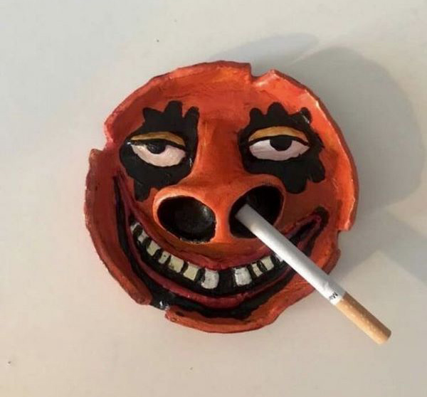 زیر سیگاری فانتزی؛ جایگاهی شیک و متفاوت برای سیگارهای لوکس - ماگرتا