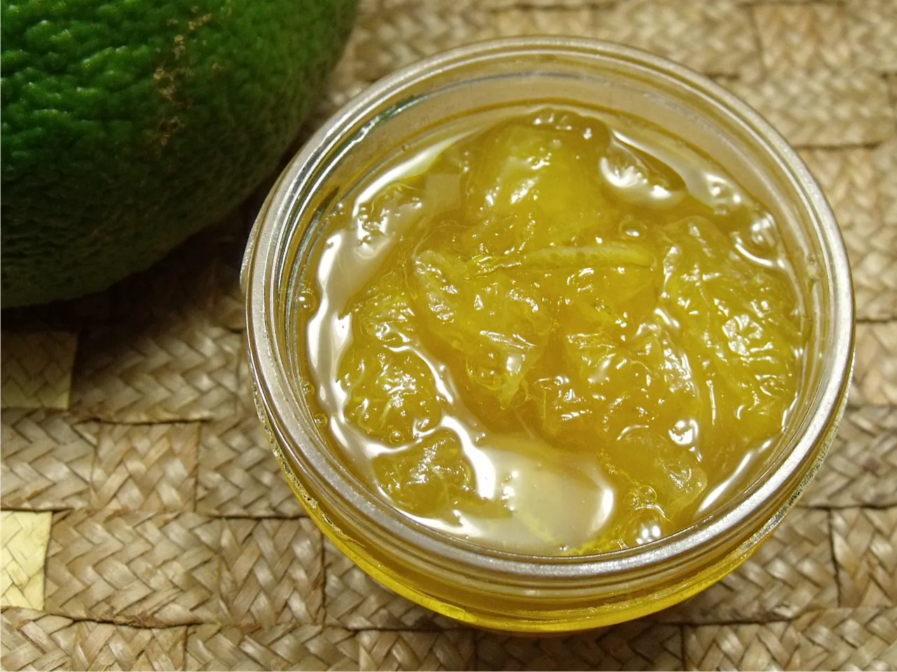 طرز تهیه مربا آووکادو 🥑 تجربه‌ای نو در دنیای صبحانه‌ها - ماگرتا