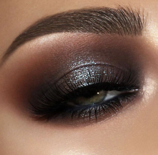 ۳۲ ایده بی‌نظیر برای مدل سایه چشم تیره که باید برای مهمونی بعدی ذخیره ...